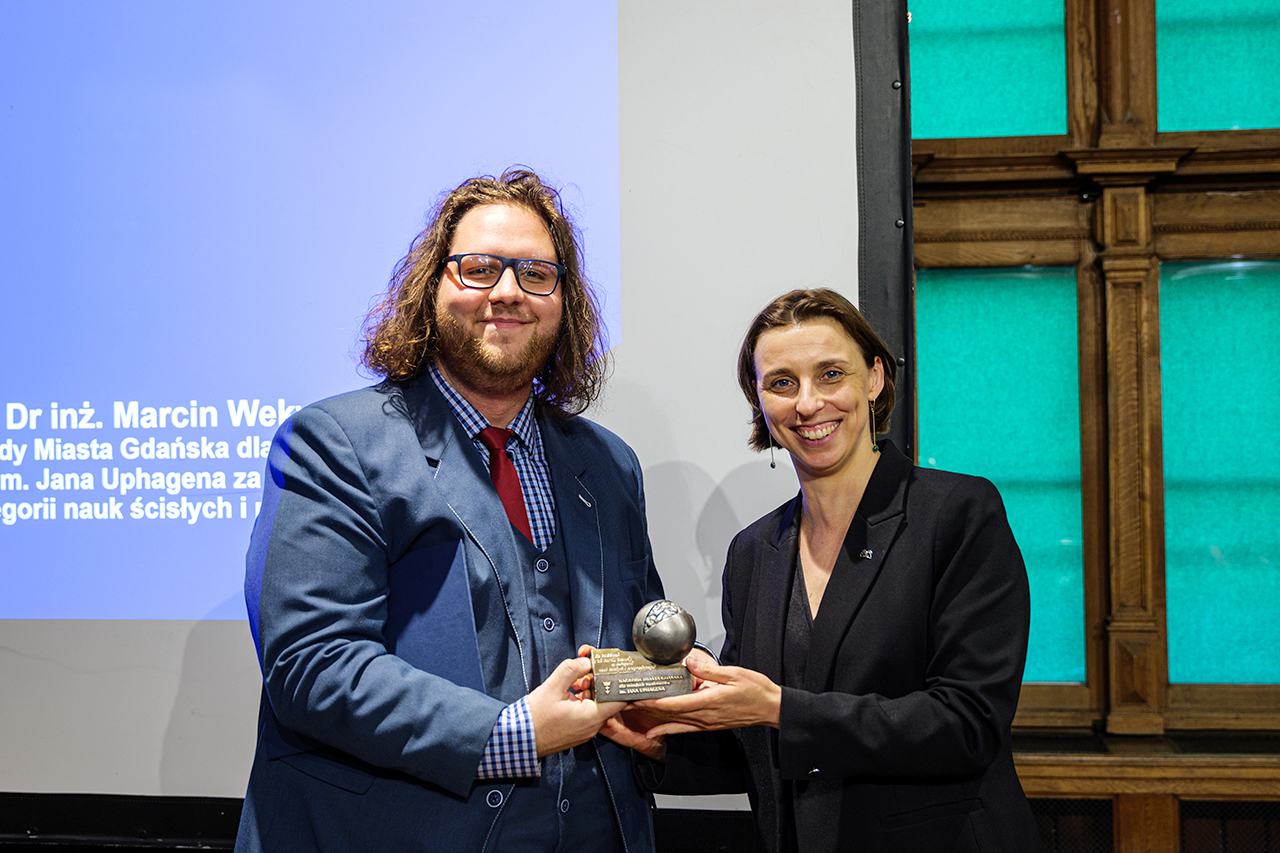 Dr inż. Marcin Wekwejt z Nagrodą im. Jana Uphagena | Politechnika Gdańska