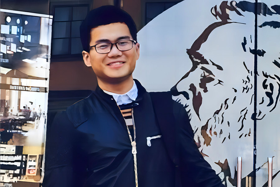 Yuxin Lu from is the third graduate of the Doctoral School | Gdańsk ...