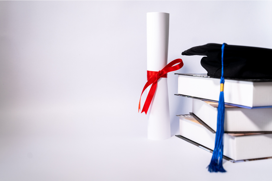 [4th-5th-year PhD students] Completion of training at the Doctoral ...