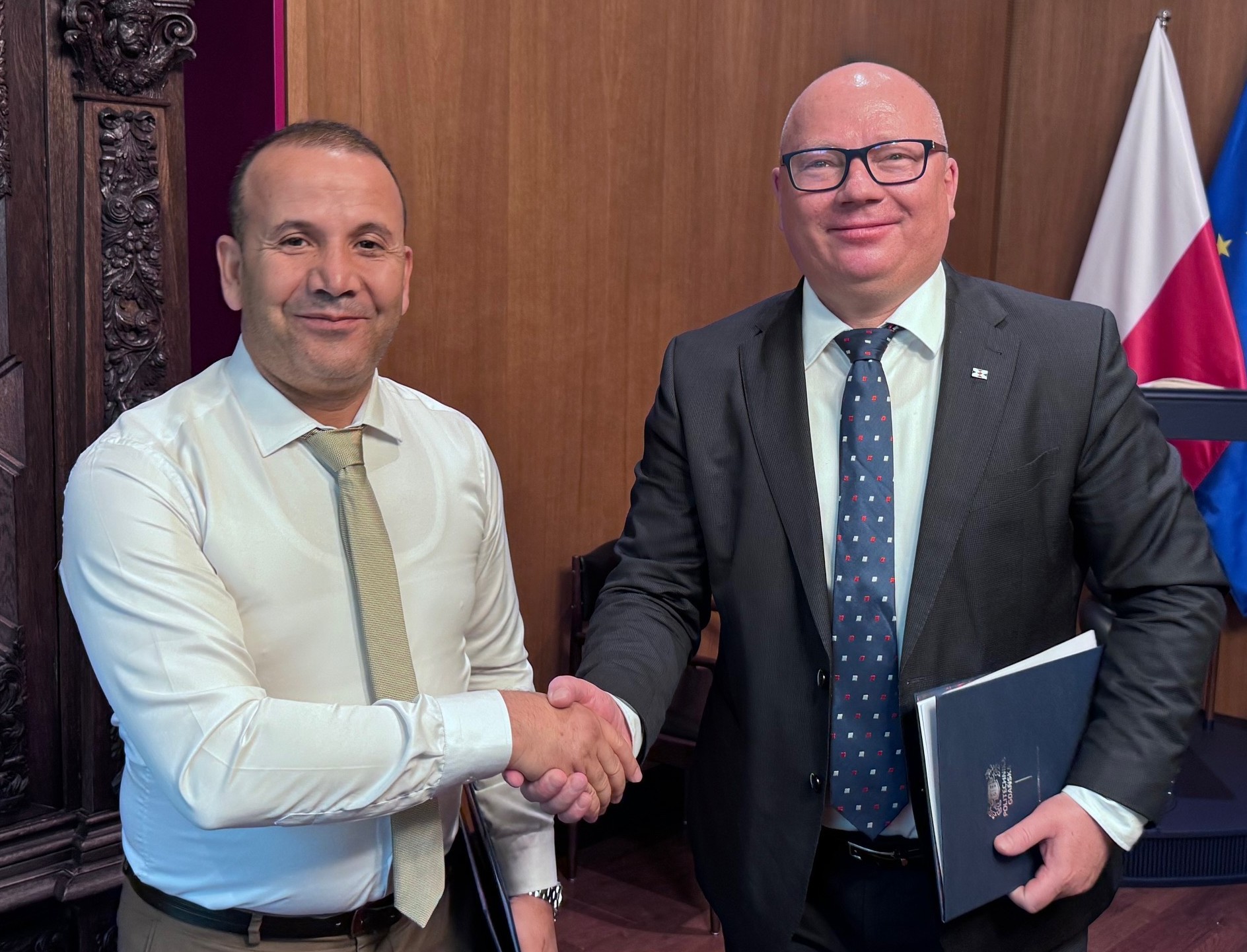 Signing of the agreement with the University of Djelfa from Algieria ...