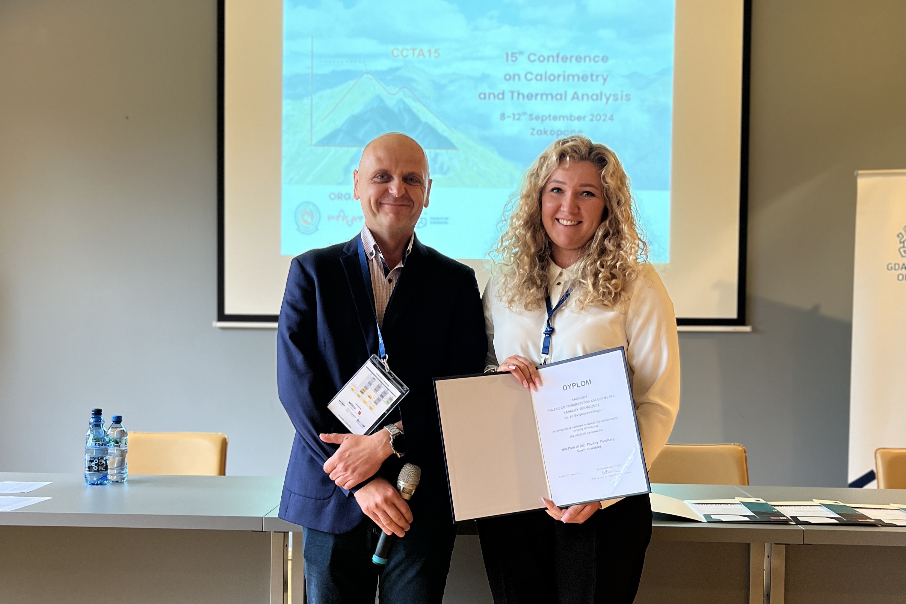 dr inż. Paulina Parcheta-Szwindowska z nagrodą PTKAT dla młodych ...