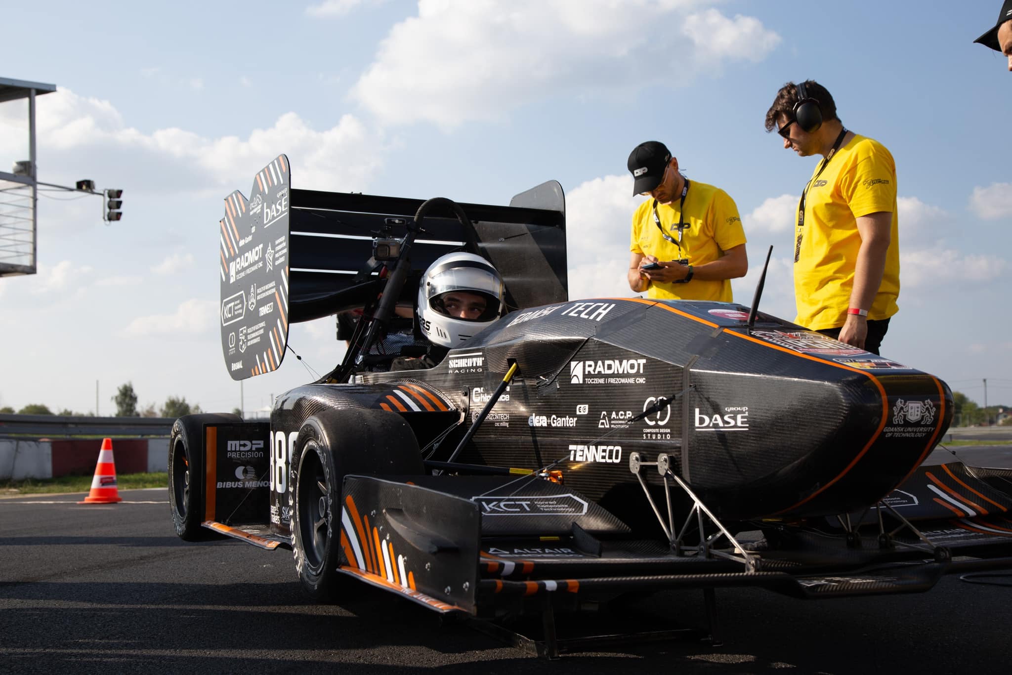 PGRacing Team świętuje swoje 10-lecie! W piątek uroczysta gala | WIMiO - Politechnika Gdańska