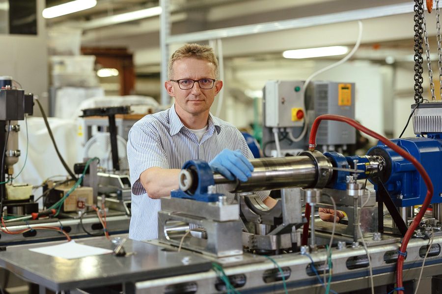 Dr Wojciech Litwin with the title of Professor in Engineering and ...